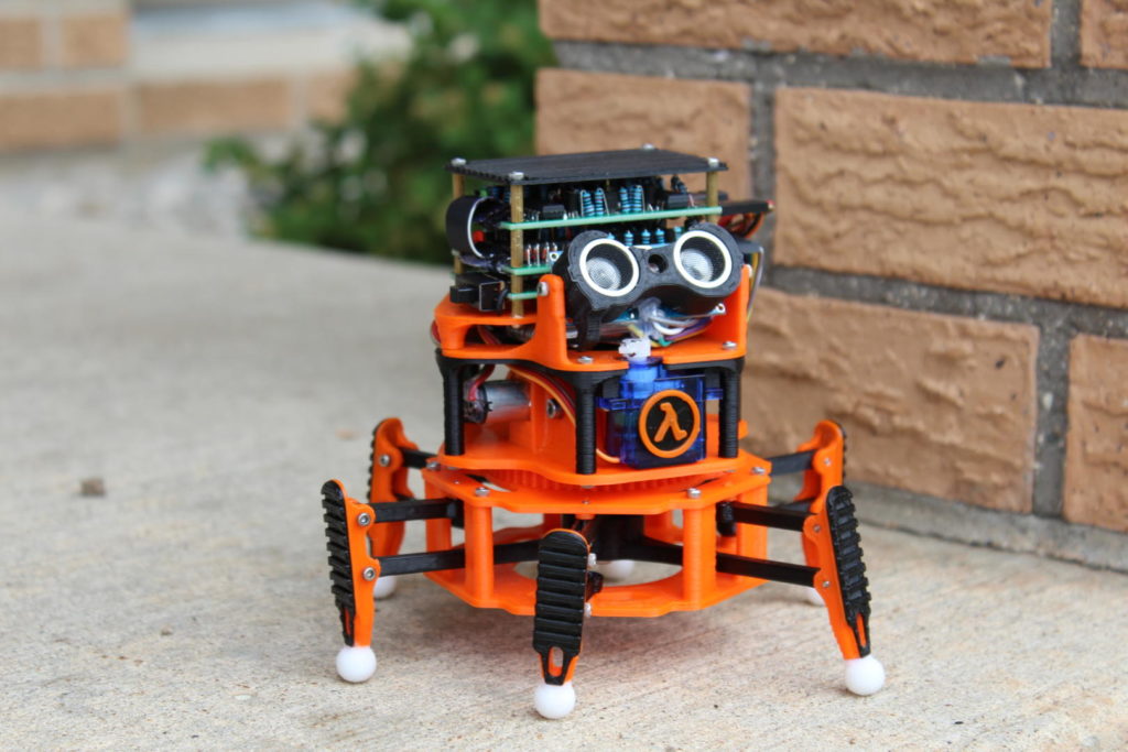 Pathfinder Mini – Dual-Motor 6-Leg Walker – Pilot Hobbies