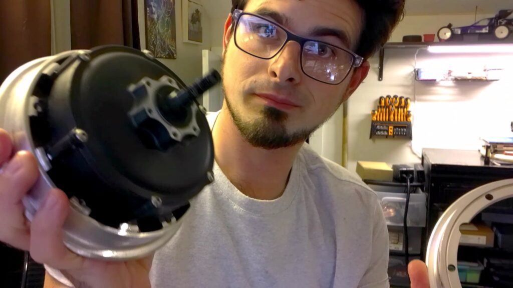 Ausom Gallop is Scary Fast – This Dual Motor 40mph Electric Scooter is Almost Perfect – Pilot ...